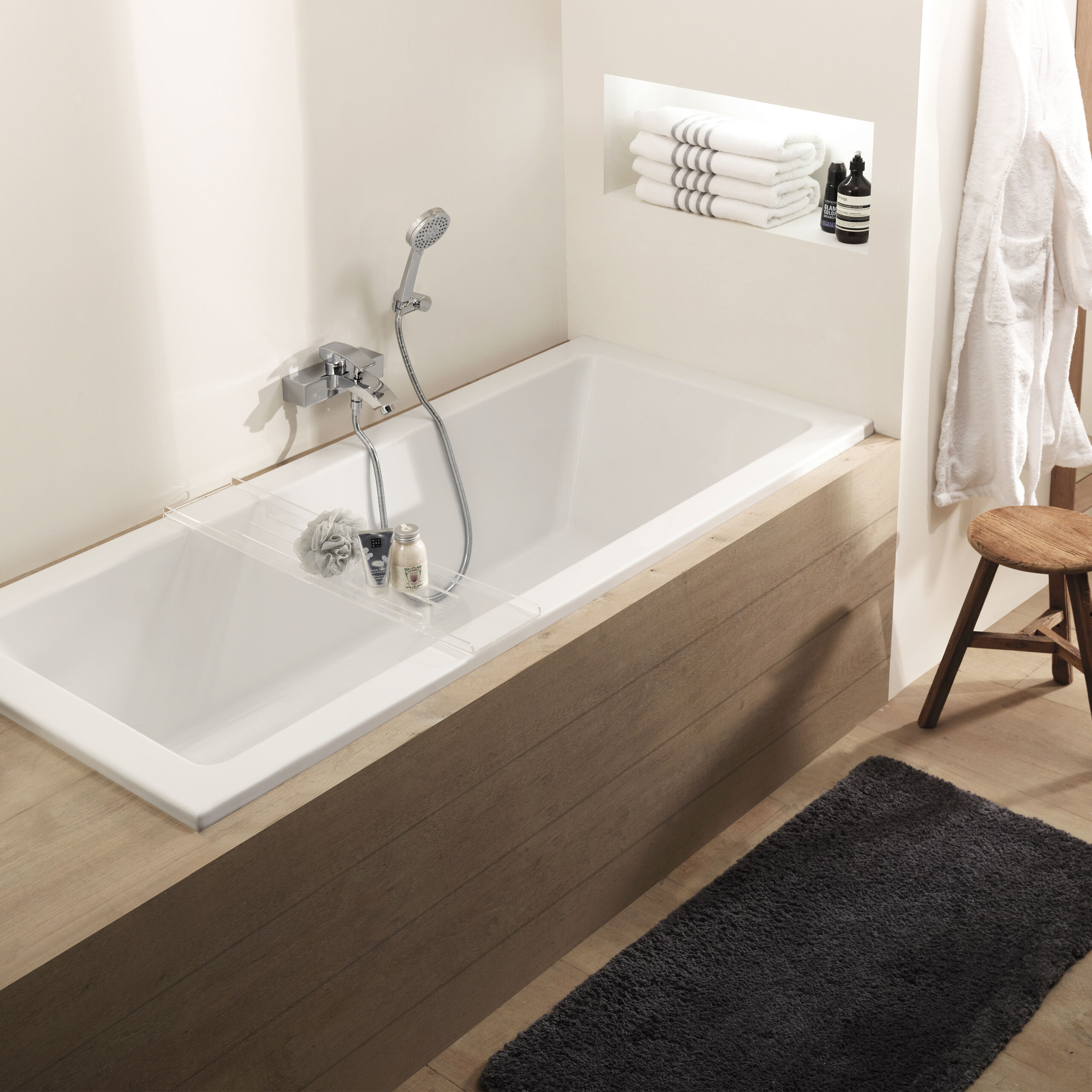 Luca Varess Sandrina Baden 180 x 80 cm Wit | X²O Badkamers Luca Varess Sandrina Baden 180 x 80 cm Wit | X²O Badkamers
